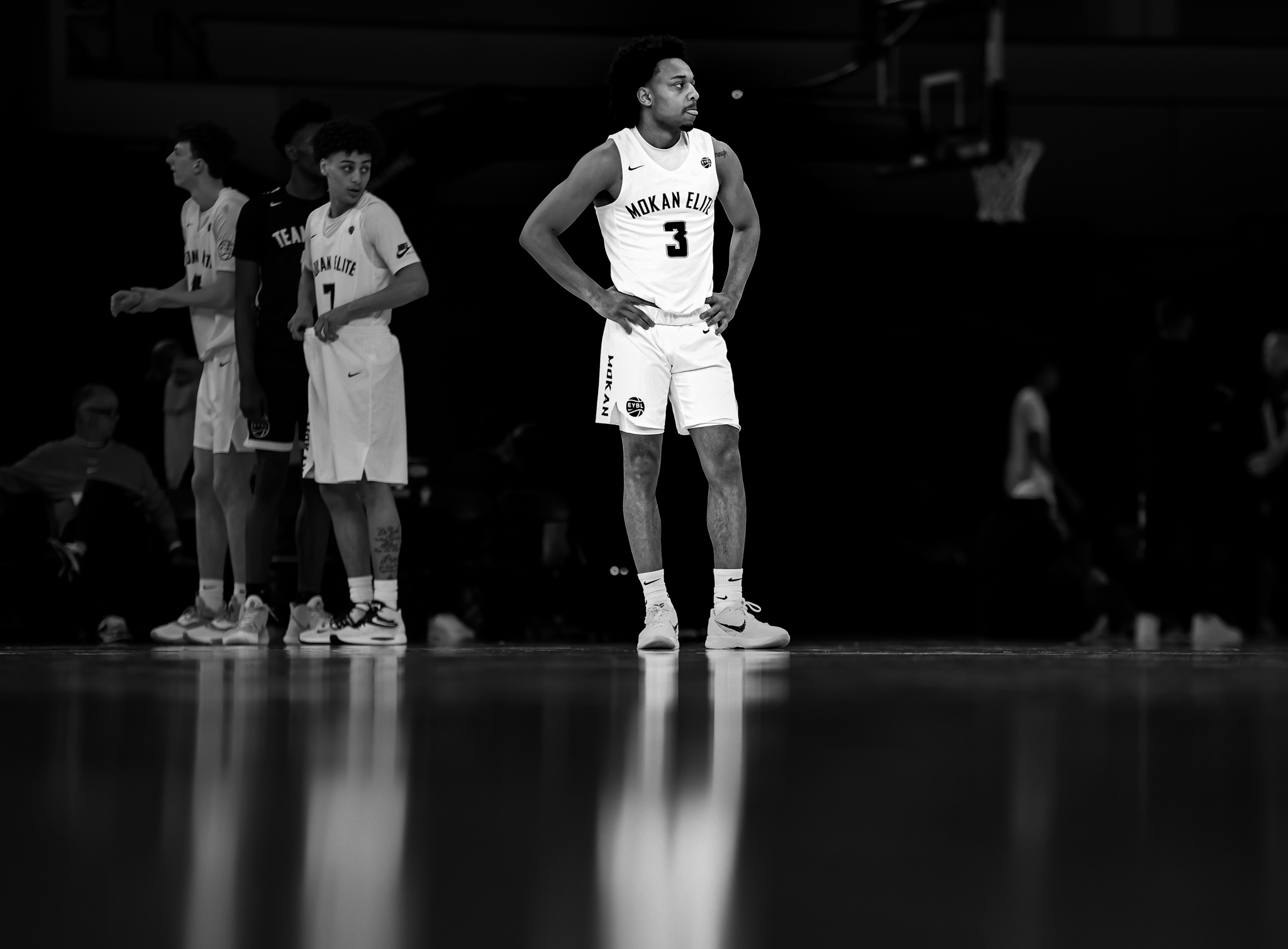 NIKE EYBL Session 1: MOKAN Elite 17u Day 1 Win 84-55 – JFS Sports